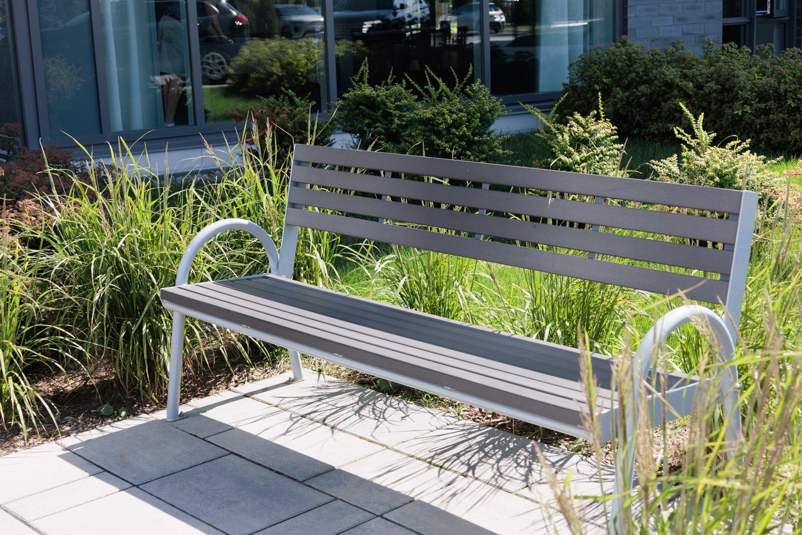 Banc De Parc Contemporain