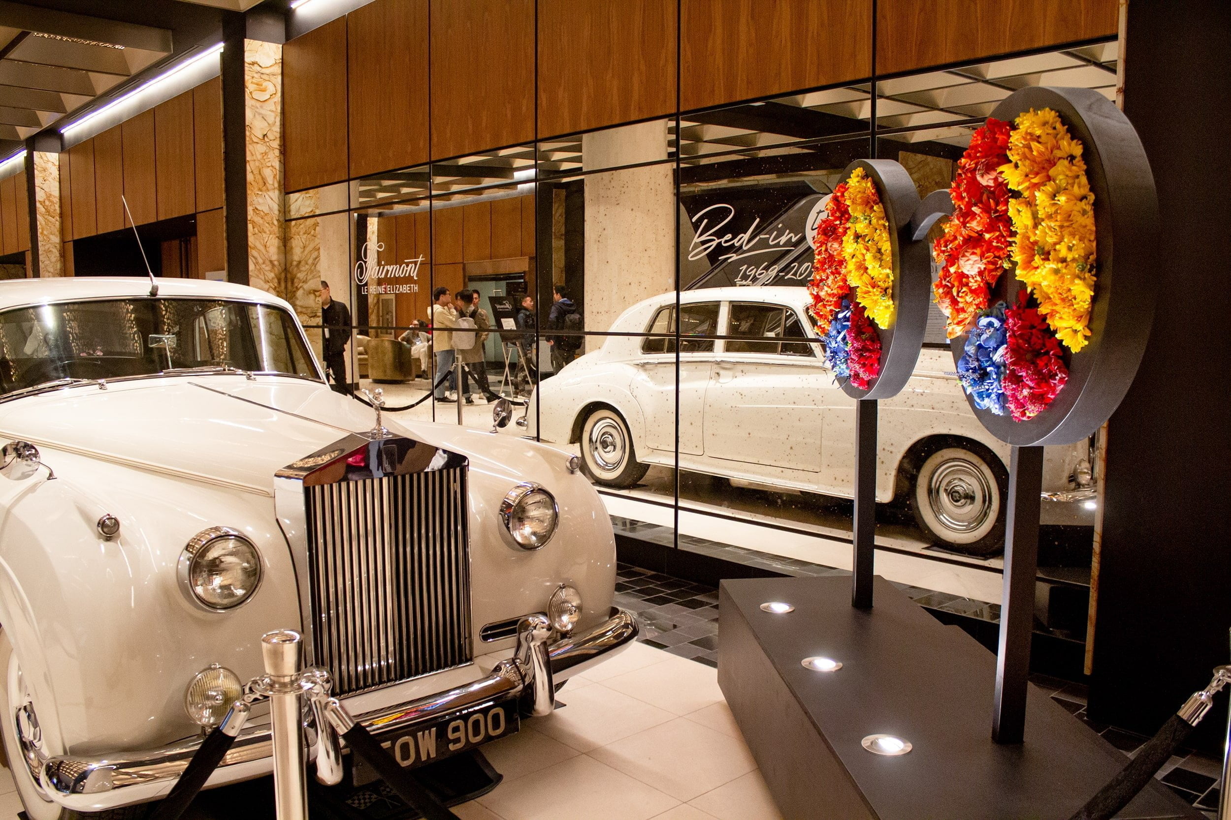 Le Reine Elizabeth - Commercial Portfolio - Décors Véronneau