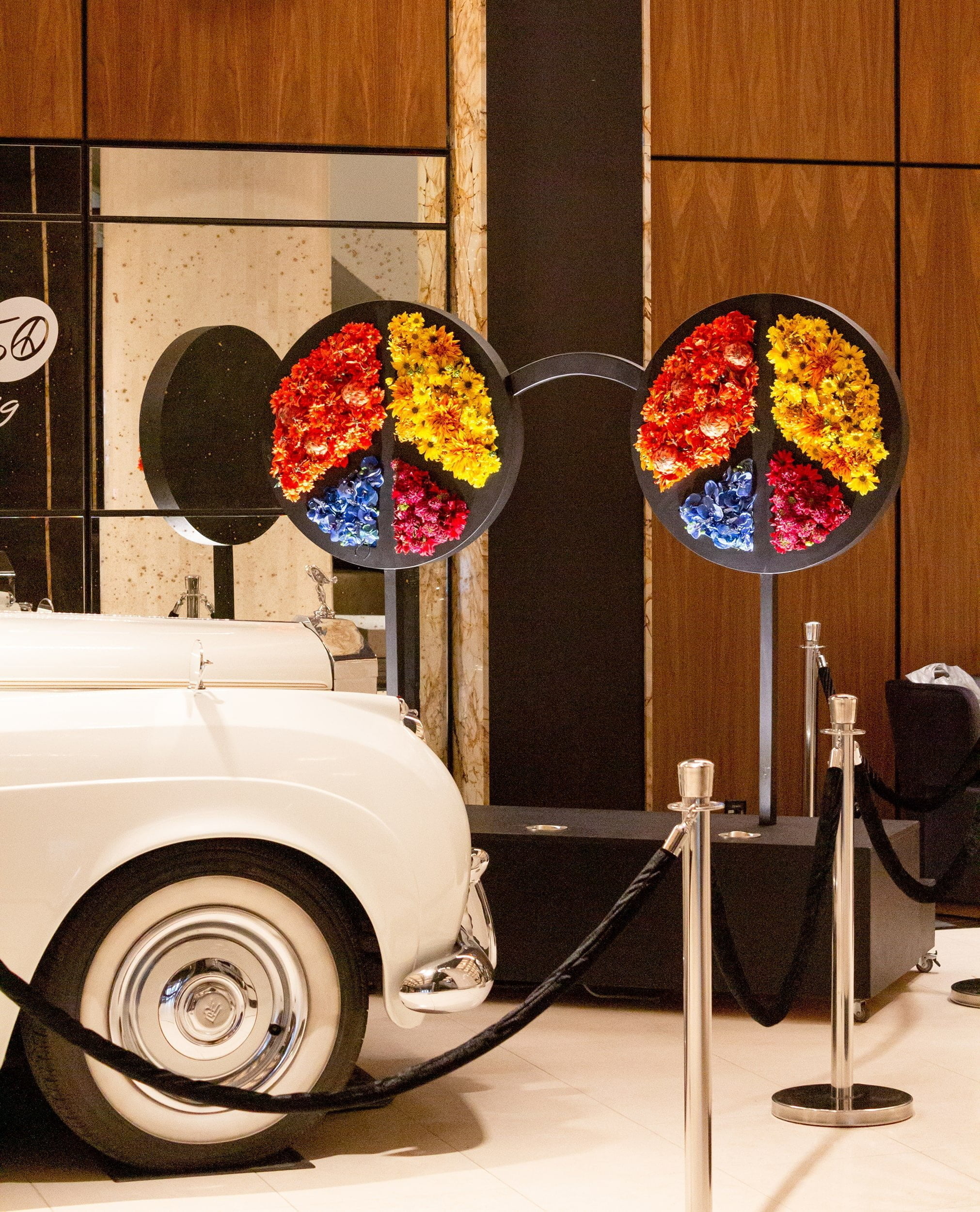 Le Reine Elizabeth - Commercial Portfolio - Décors Véronneau
