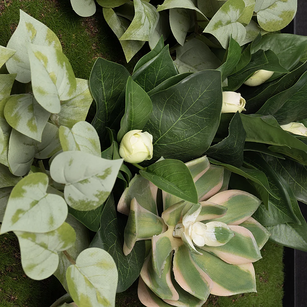 Artificial green cascade plant wall - Décors Véronneau